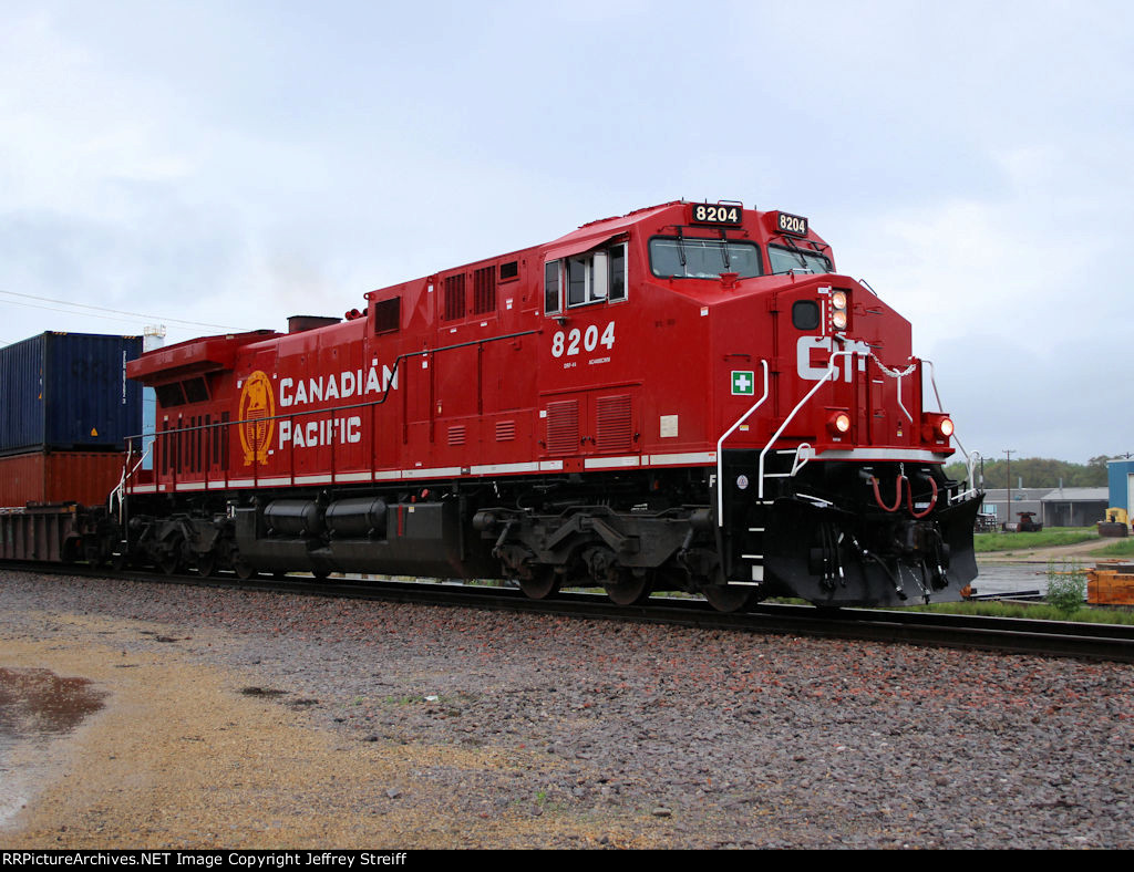 CP 8204